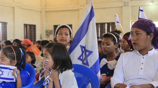 Lost Tribe of Bnei Menashe in Northeastern India Celebrates Israel's ...