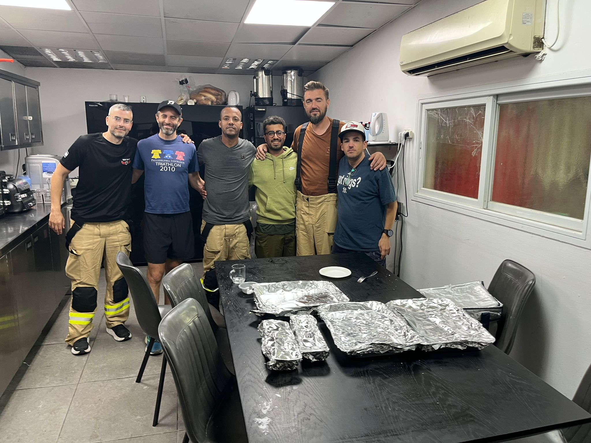 In Tel Aviv, Rabbi Joe Wolfson leads a community of volunteers — ready at a WhatsApp's notice ...